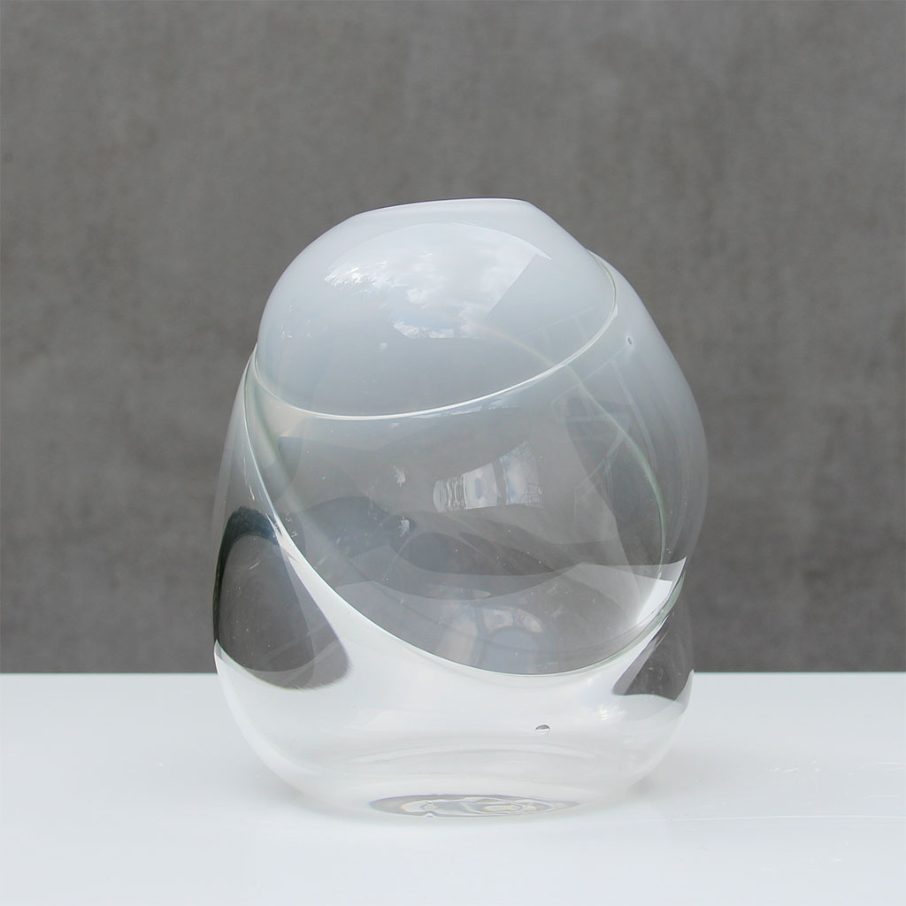 Glass Vase INTINGO V#61 – Hvila Editions