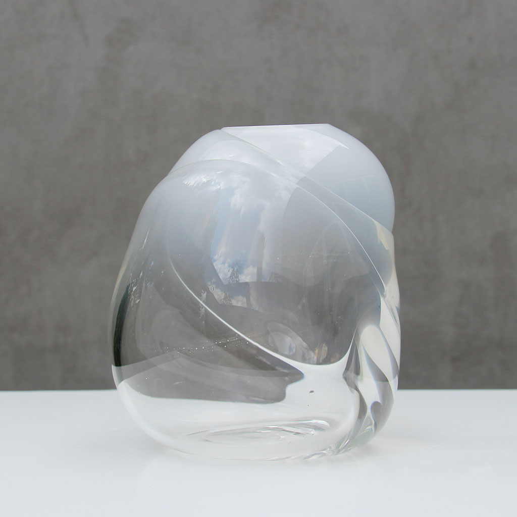 Glass Vase INTINGO V#61 – Hvila Editions